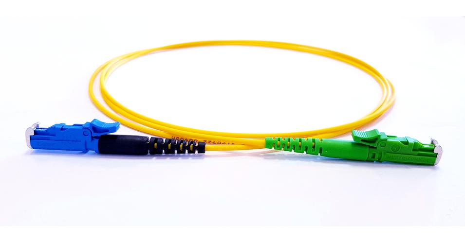 E2000/APC-E2000/PC szimplex optikai patch kábel, monomódusú OS2 9/125 µm, sárga, L=1 méter ...